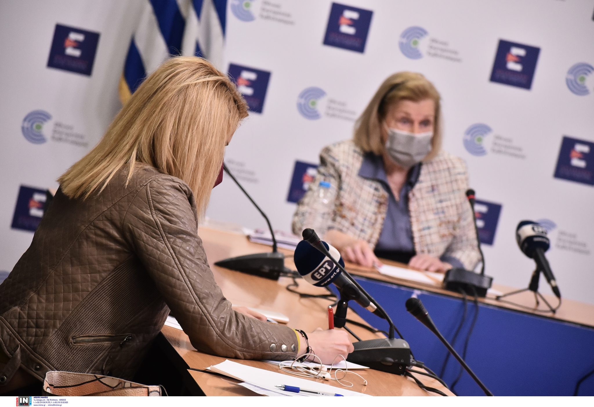 EL - ΣΟΚ!!! Η κυβέρνηση συστήνει να ΕΜΒΟΛΙΑΣΤΟΥΝ παιδιά 6 μηνών με τα ...