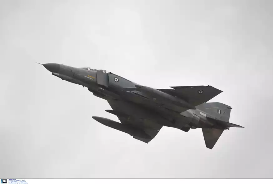 EL - Πτώση μαχητικού F-4: «Πιθανολογούμε τεχνική βλάβη» λέει ...