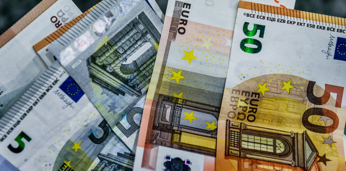 EL - ΟΠΕΚΑ: Πότε θα πληρωθούν τα επιδόματα