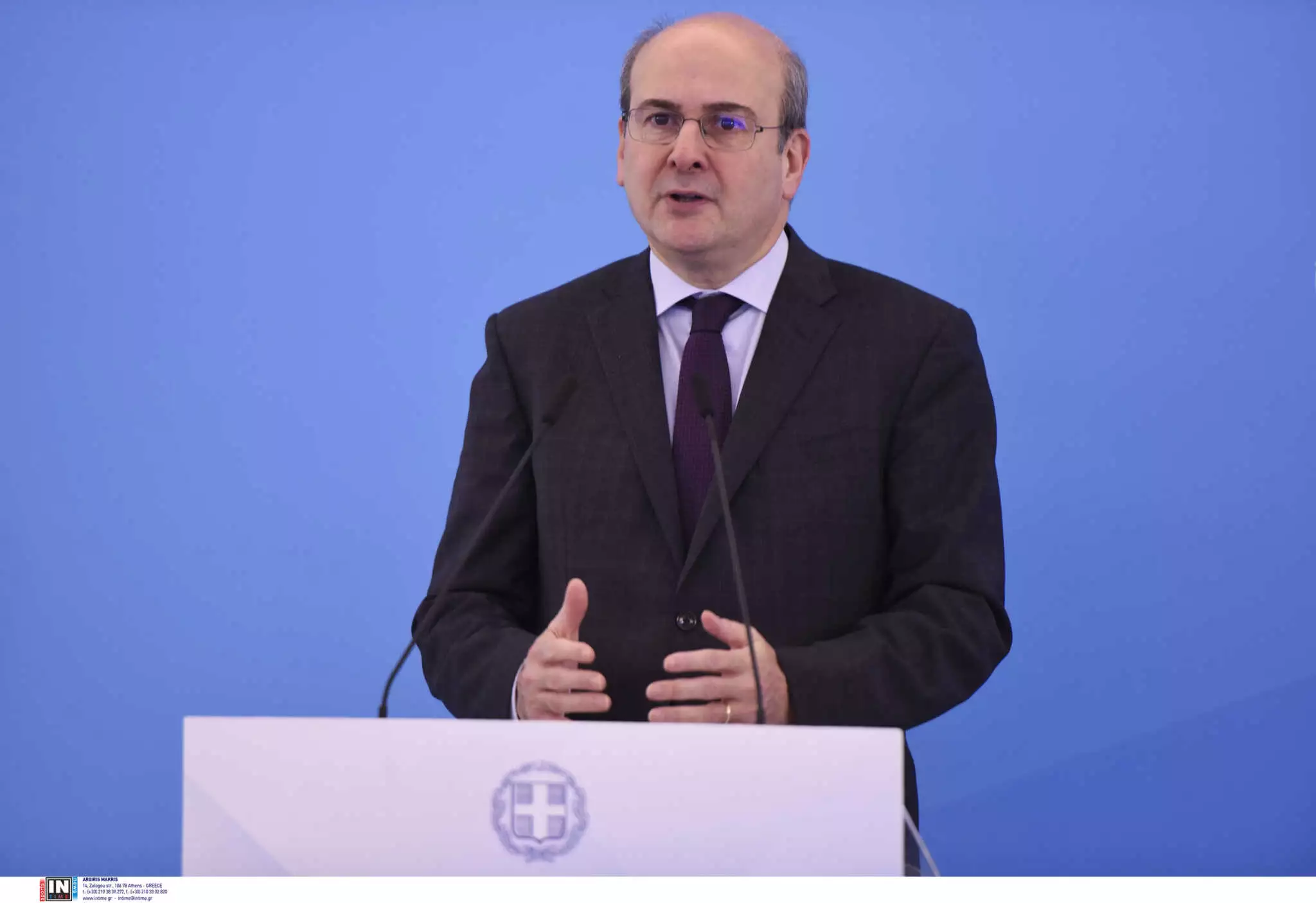 EL - Χατζηδάκης: Το δημογραφικό αποτελεί υπαρξιακό κίνδυνο για την ...