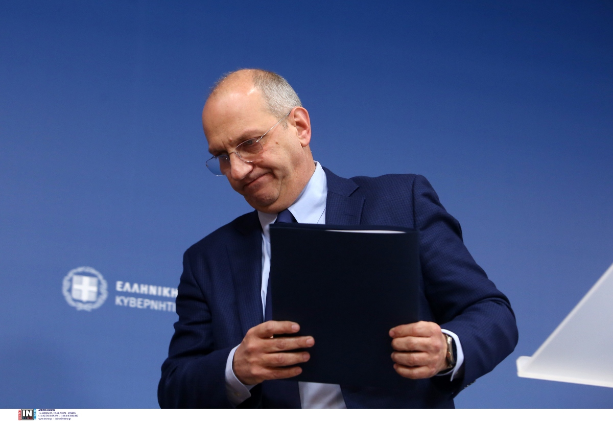 EL - Tης κακομοίρας με Οικονόμου!!! ΒΙΝΤΕΟ τον δείχνει να βρίζει το ...