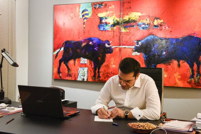 EL - Στην ΑΝΑΜΠΟΥΜΠΟΥΛΑ ο Τούρκος χαίρεται - Γερό ΜΠΑΣΙΜΟ Ερντογάν στην ...