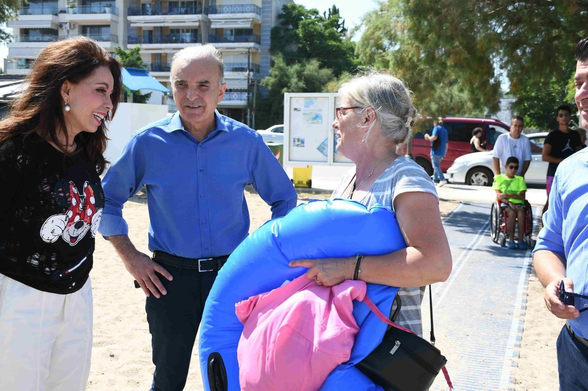 EL - Δήμος Θερμαϊκού: Υπάρχει και η Ελλάδα που νοιάζεται για τους Έλληνες