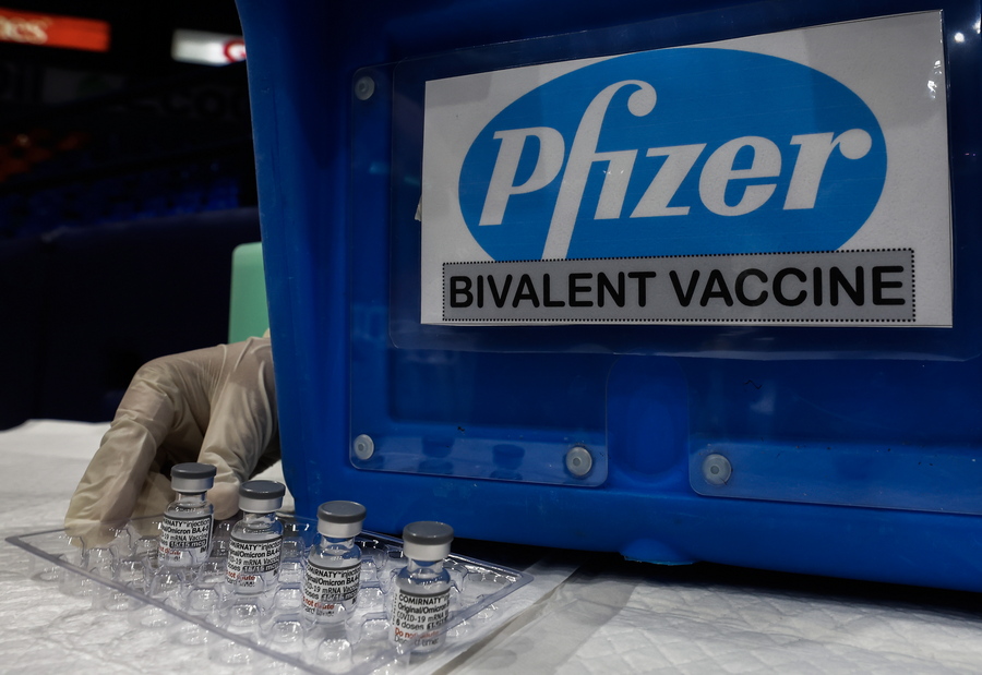 EL - Τεράστια πτώση των εσόδων για τη Pfizer στην μετά-covid εποχή