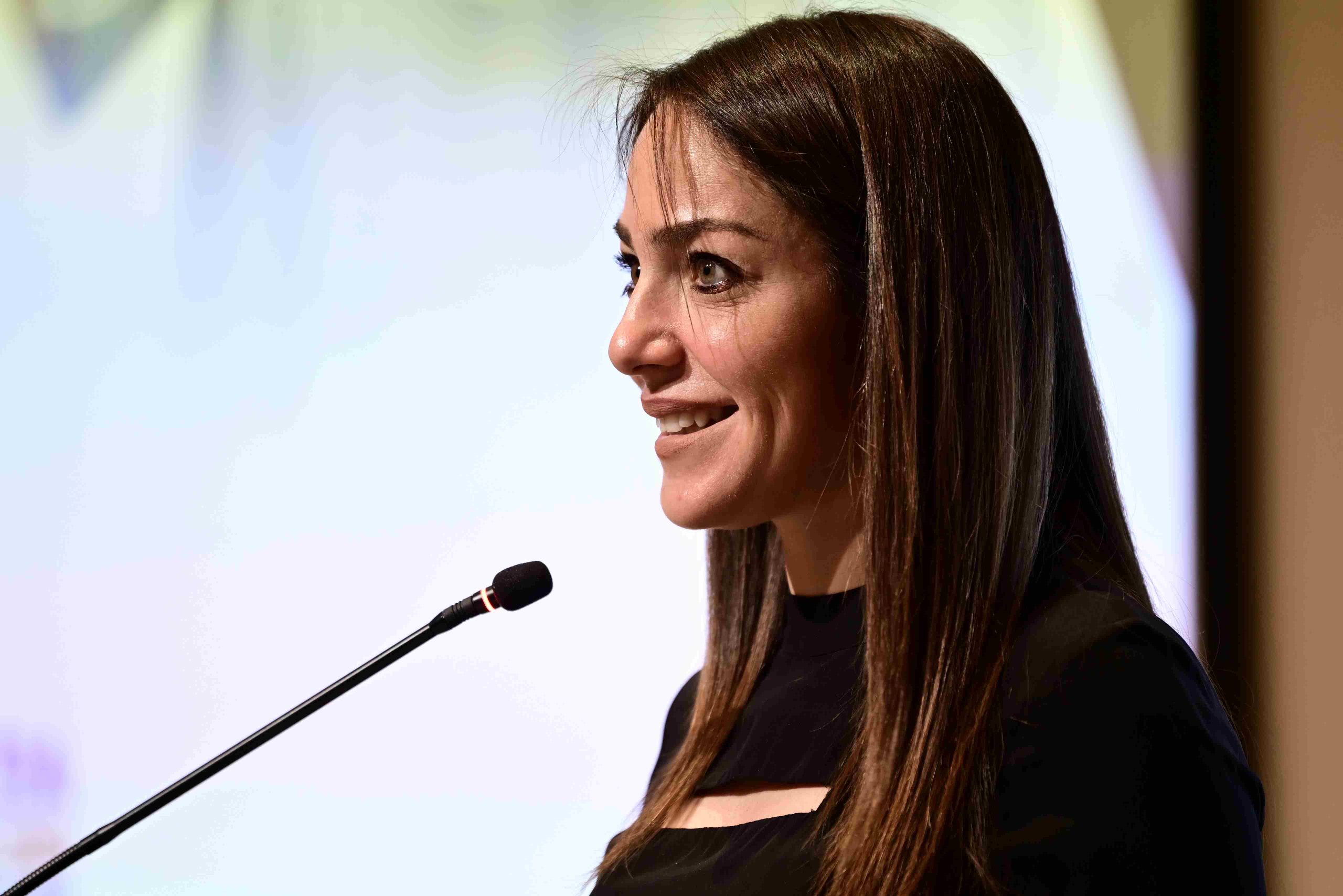 EL - Μιχαηλίδου: "Η γαλάζια οικονομία είναι η ιστορία μας και η ...