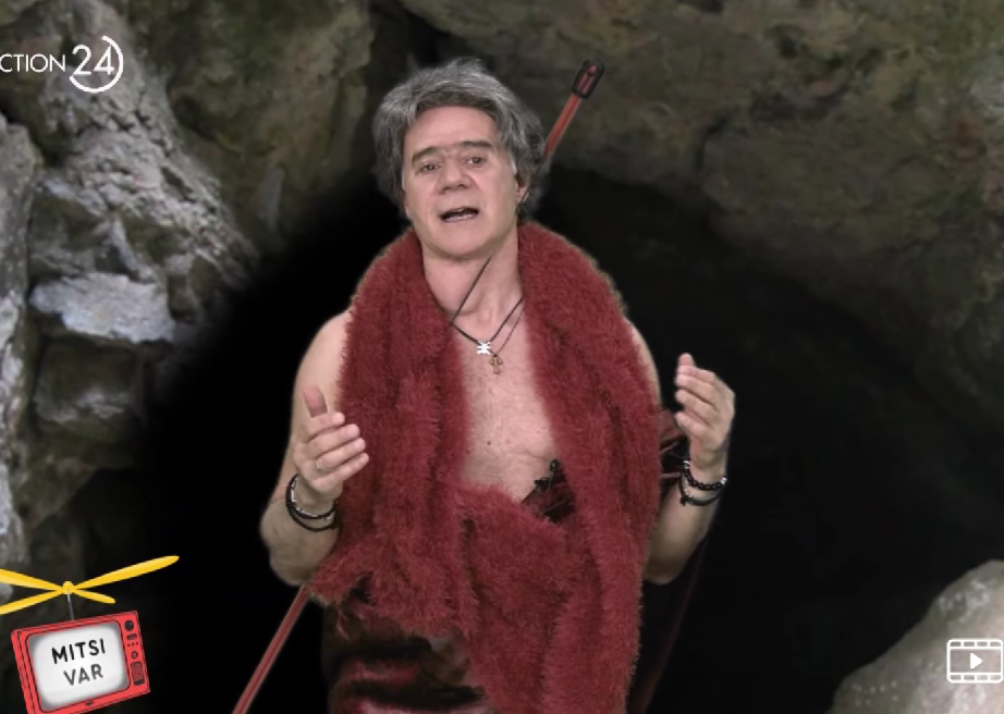 EL - Mitsi VAR: Ο 3D Ευαγγελάτος στα πιο απίθανα μέρη, vid