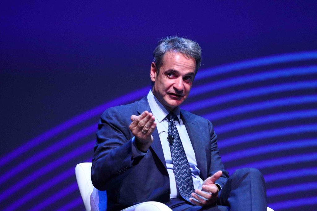 EL - Οι νέες ΔΕΚΑ ΕΝΤΟΛΕΣ είναι εδώ - Δείτε τι συνέβη στο Όρος Σινά ...