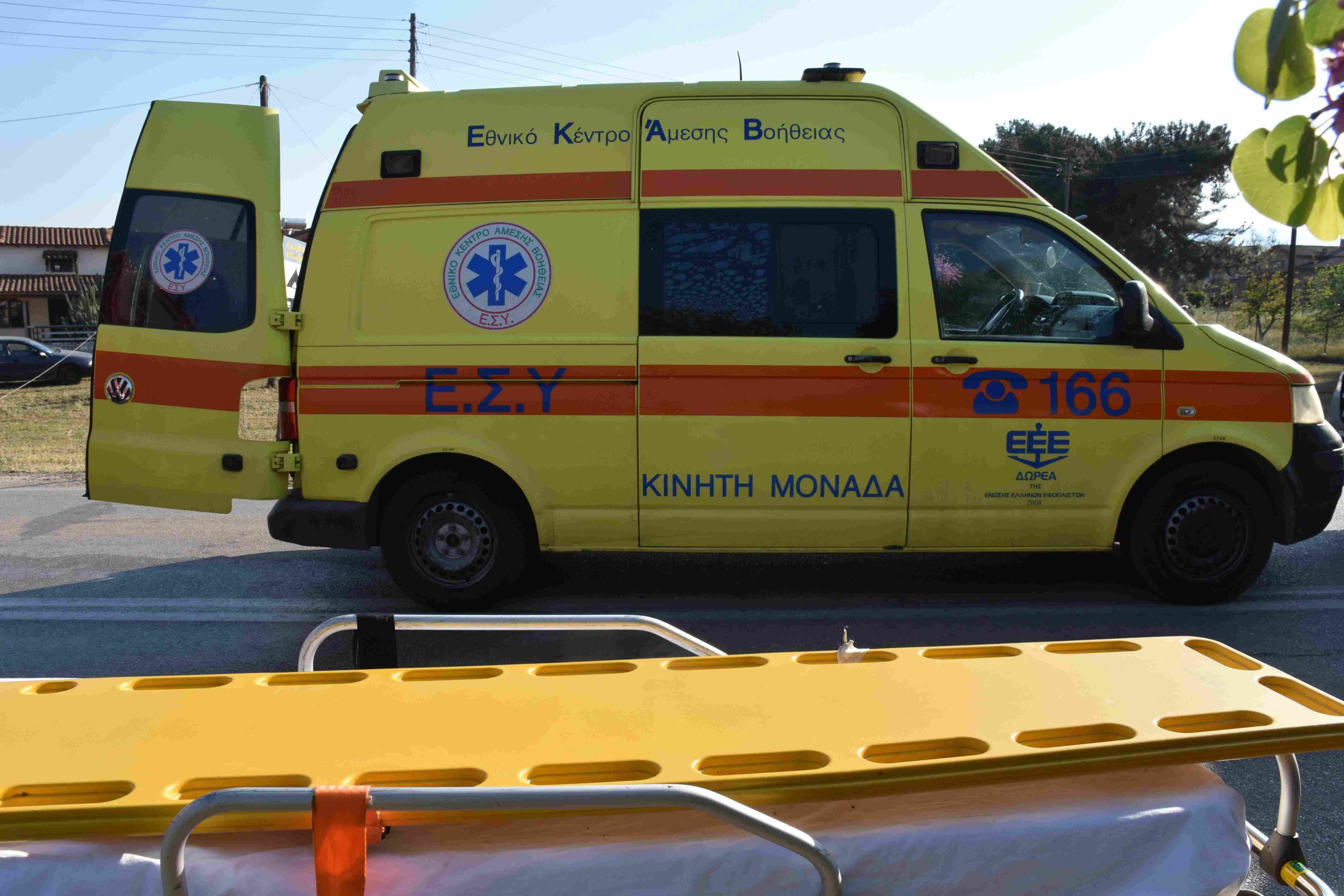 EL - Ανείπωτη τραγωδία στα Σπάτα: Νεκρό 4χρονο παιδί που το παρέσυρε ...