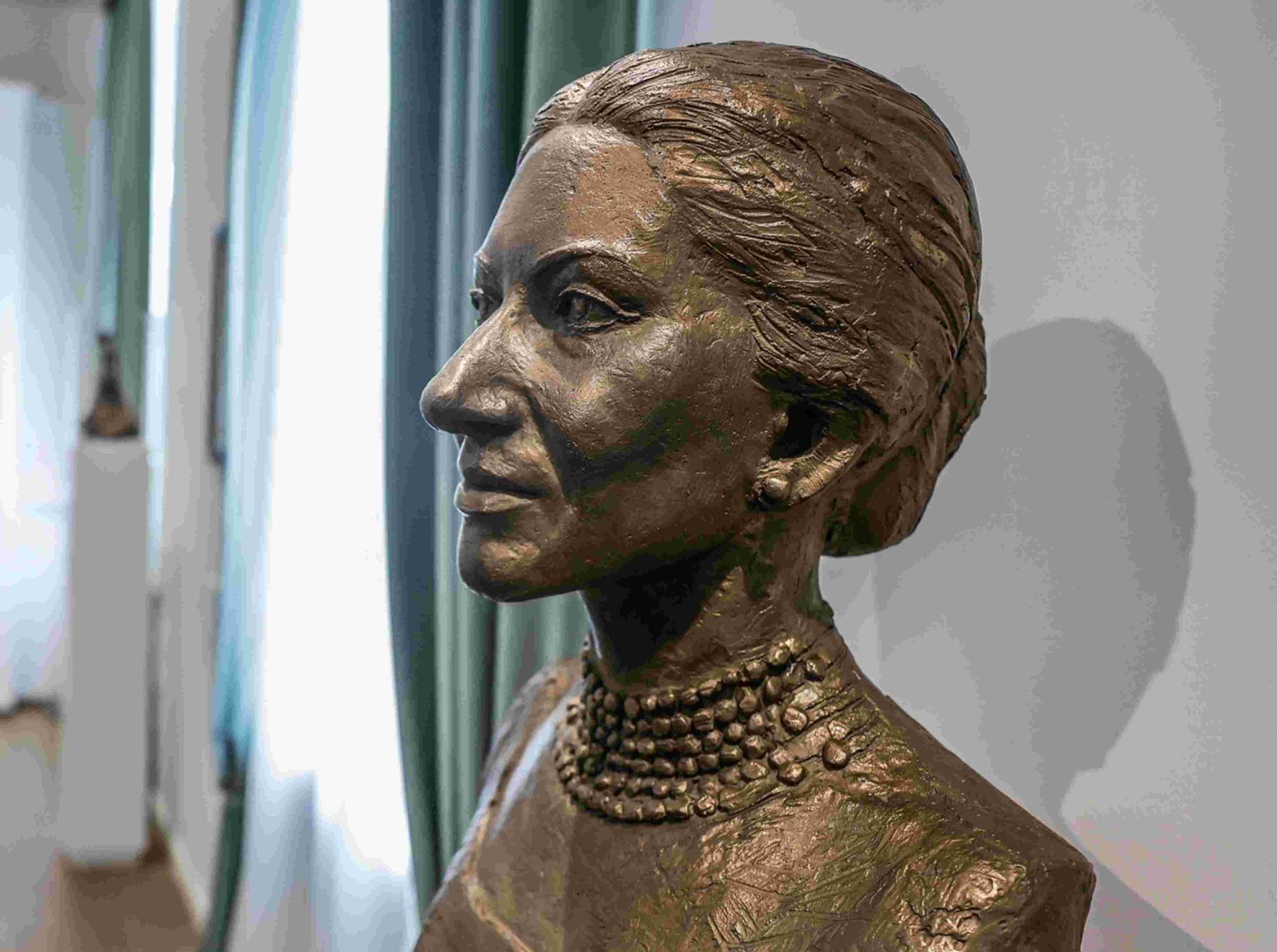 EL - Το άγαλμα της Μαρίας Κάλλας στην Ρώμη