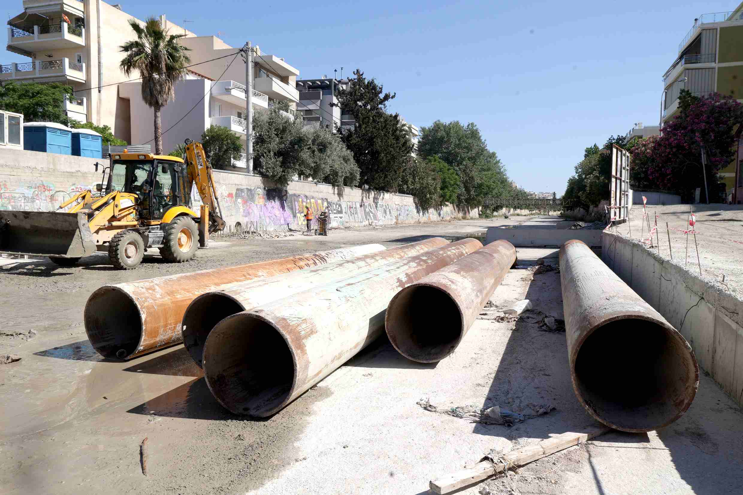 EL - Αυτοψία Χαρδαλιά στην Καλλιθέα: Ξεμπλοκάρουμε έργα δεκαετιών ...