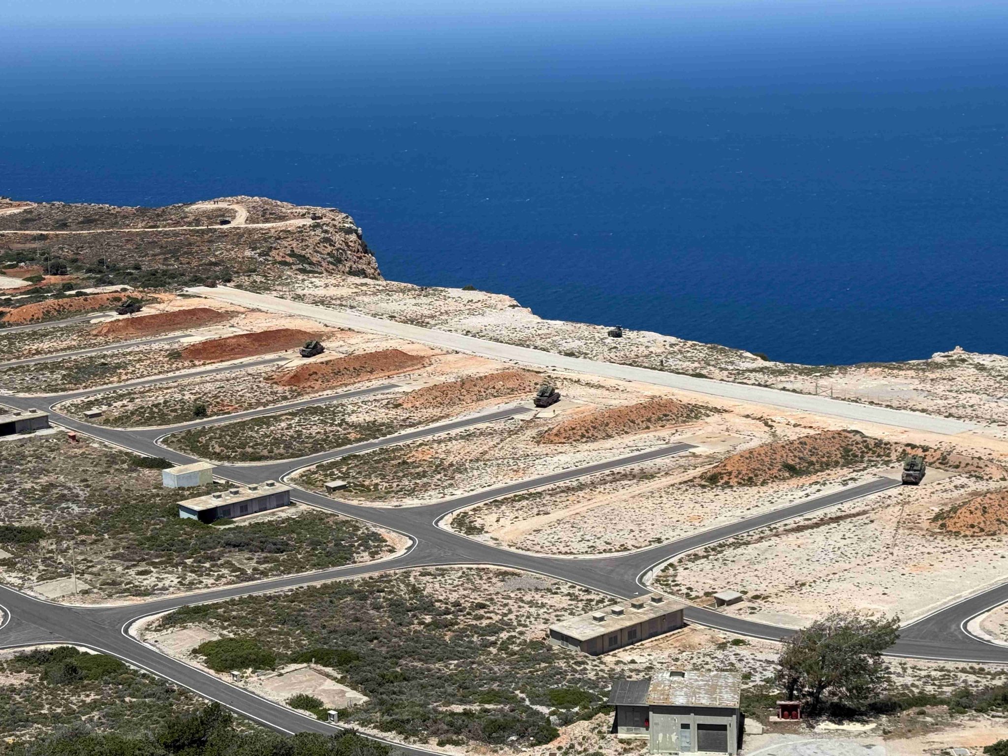EL - Βολές μονάδων Πυροβολικού στο πεδίο βολής Κρήτης - Δείτε τις ...