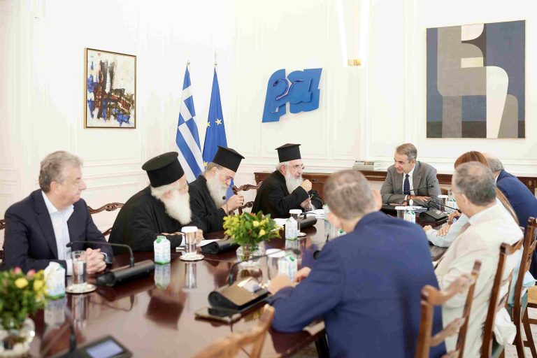 EL - «Οι μεγαλύτεροι θρόμβοι που έχουμε δει ποτέ»!!! Σοκαριστικός ...