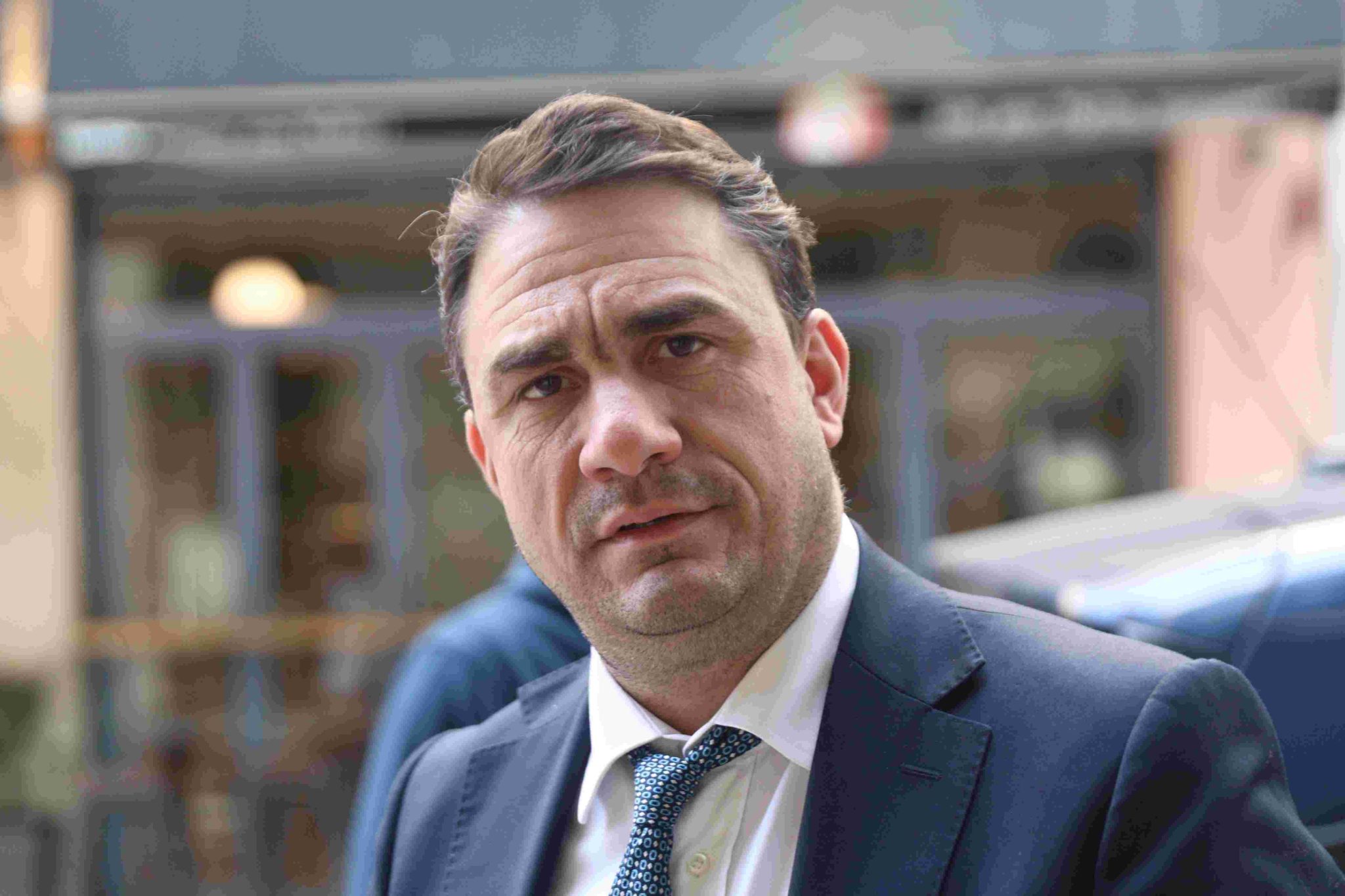 EL - Πώς ζει ένας πιγκουίνος στην Ανταρκτική - Μας το δείχνει...ο ίδιος ...