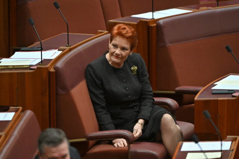 EL - «Οι μεγαλύτεροι θρόμβοι που έχουμε δει ποτέ»!!! Σοκαριστικός ...